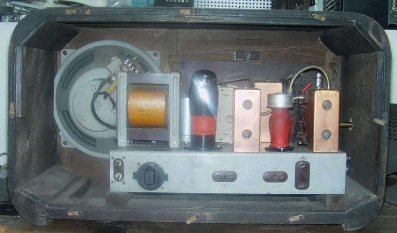 Mikrofona - Československé historické radiopřijímače Tesla