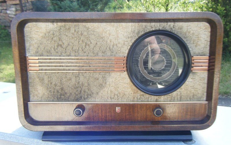 Philips 471A - Československé historické radiopřijímače Tesla
