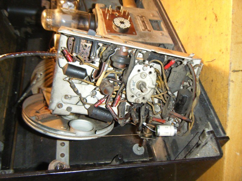 Philips Arioso 461A - Československé historické radiopřijímače Tesla